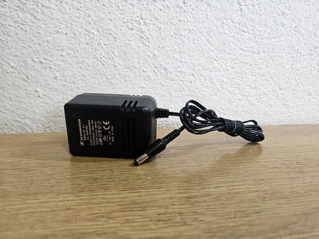 Punjac adapter za bazu Sennheiser EW 100 G2 13V 300mA N