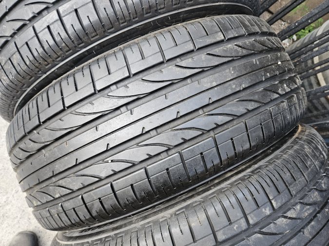 265/60 R18 Bridgestone