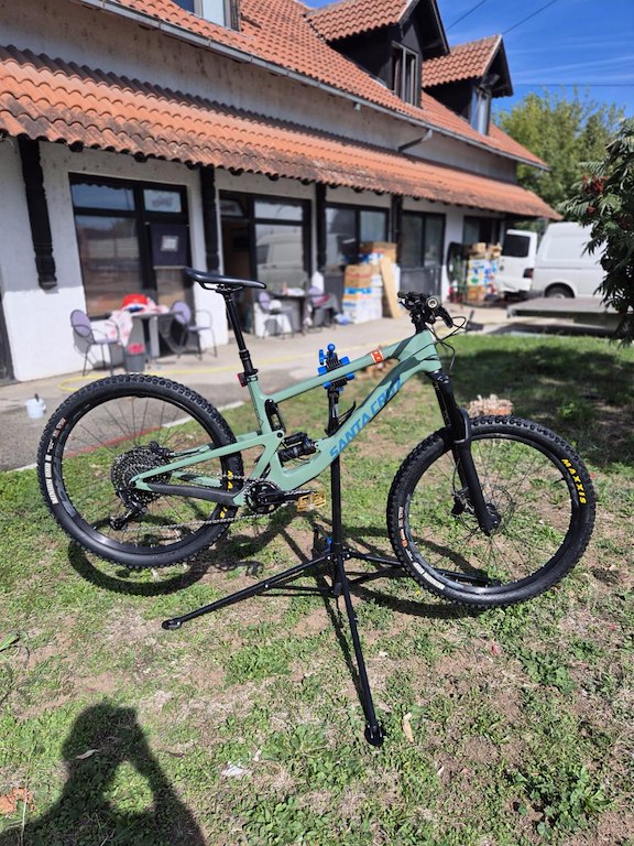 Santa Cruz Bronson