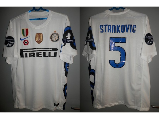 Inter dres 2010-11 Dejan Stanković 5