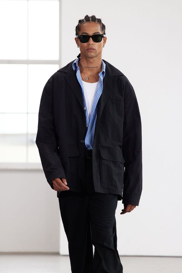 TRENDYOL LIMITED EDITION BLACK REGULAR FIT BLAZER JACKET
