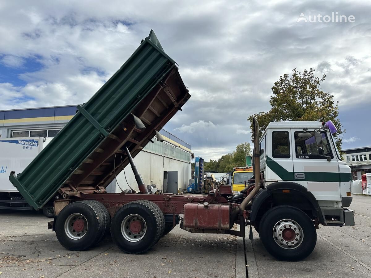 IVECO Trakker 260T36 6x4 Schalter Meiller 3-Seiten kiper