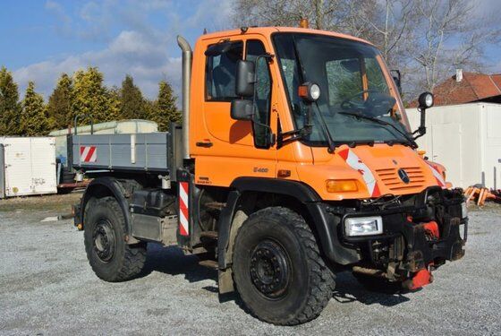 Mercedes-Benz unimog u 400 kiper