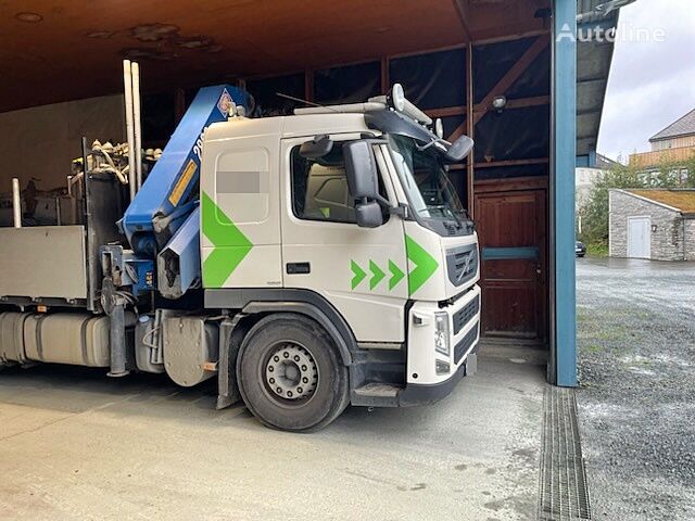 Volvo FM450 *6x2 *crane HMF 2820 *22m *BED 6.50m *LIFT 2000kg kamion s ravnom platformom