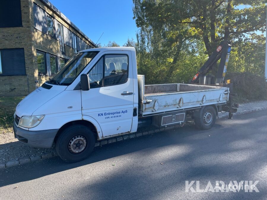 Prodaje se Mercedes-Benz Sprinter, 313 kamion s ravnom platformom na aukciji