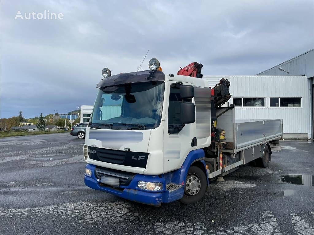 DAF FA 45.220 kamion s ravnom platformom