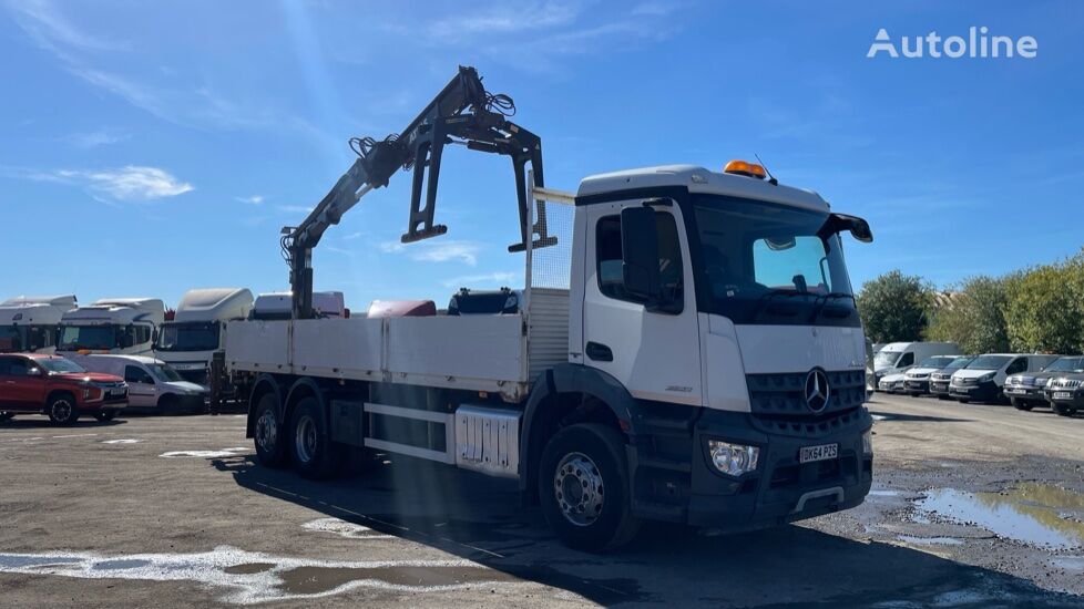 Prodaje se Mercedes-Benz AROCS 2532 BLUETEC 6 kamion s ravnom platformom na aukciji