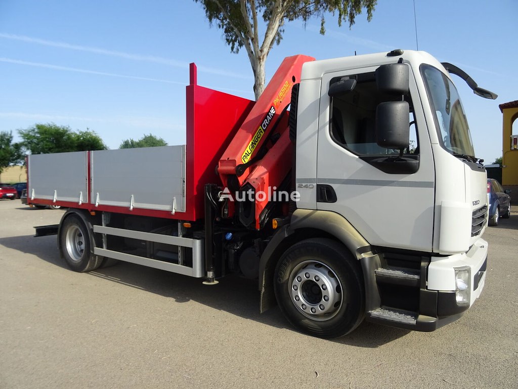 Volvo FL 240.18 kamion s ravnom platformom