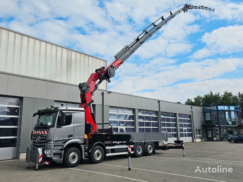 Novi Mercedes-Benz Arocs 3251 Containerpritsche EFFER 955 JIB Winde kamion s ravnom platformom