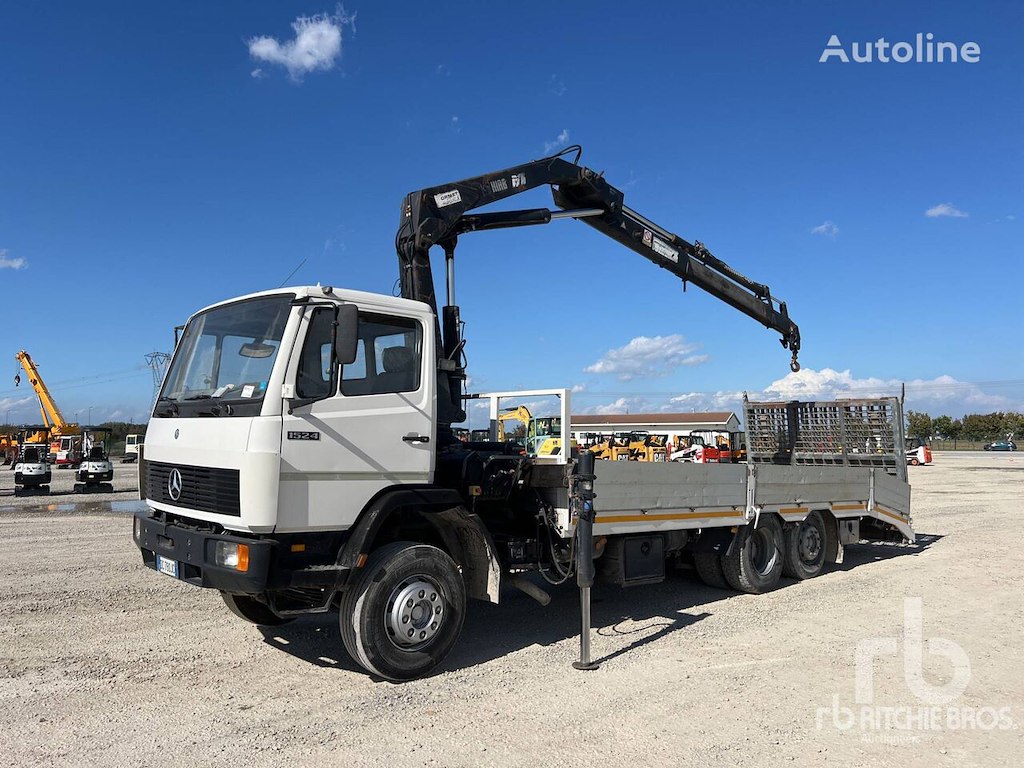 Prodaje se Mercedes-Benz Hiab 140 on 6x2 kamion s ravnom platformom na aukciji