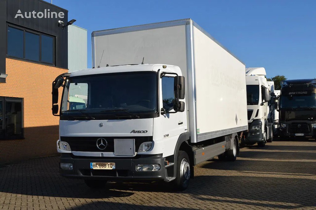 Mercedes-Benz Atego 1218 * EURO5 * 4X2 * BOX * kamion furgon