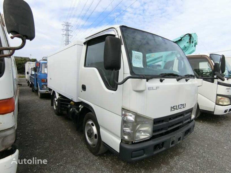 Isuzu ELF kamion furgon