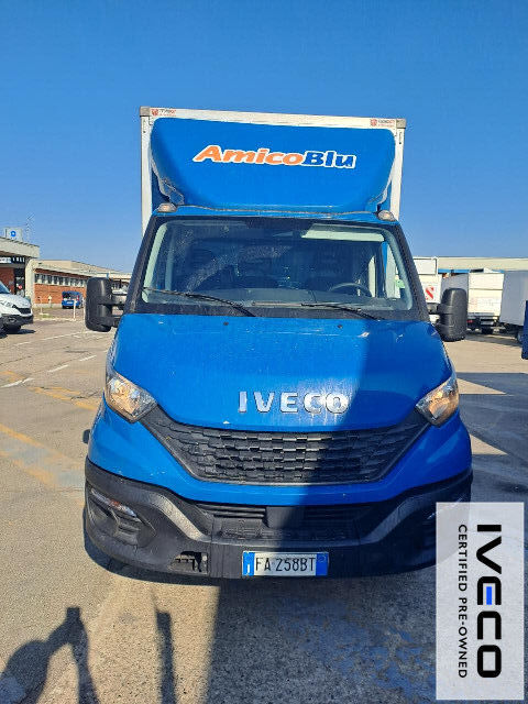 IVECO 35C16H kamion furgon