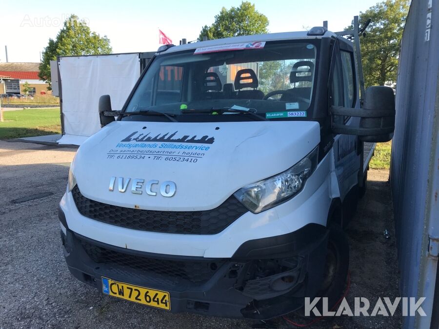 Prodaje se IVECO Daily kamion s ravnom platformom < 3.5t na aukciji