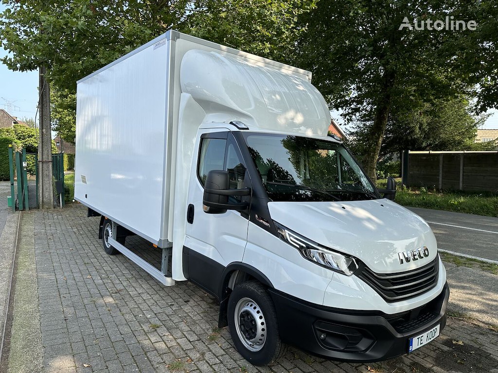 Novi IVECO Daily 35S18 Hi-Matic bakwagen kamion furgon < 3.5t