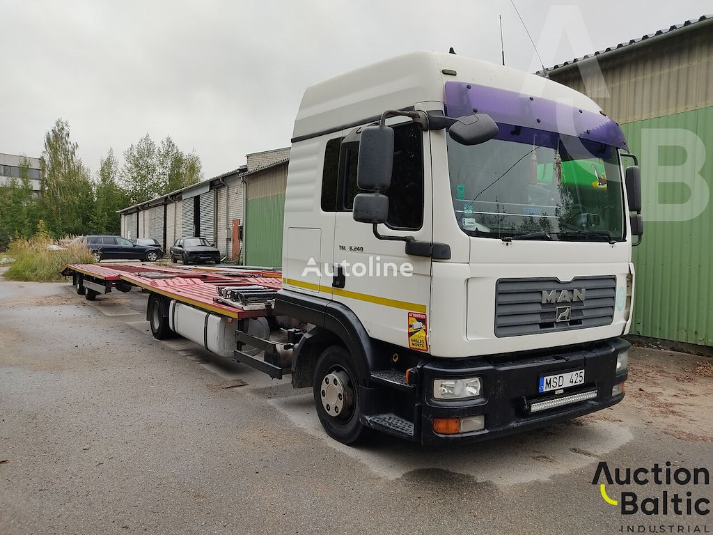 Prodaje se MAN TGL8.240 autotransporter na aukciji + prikolica autotransportera