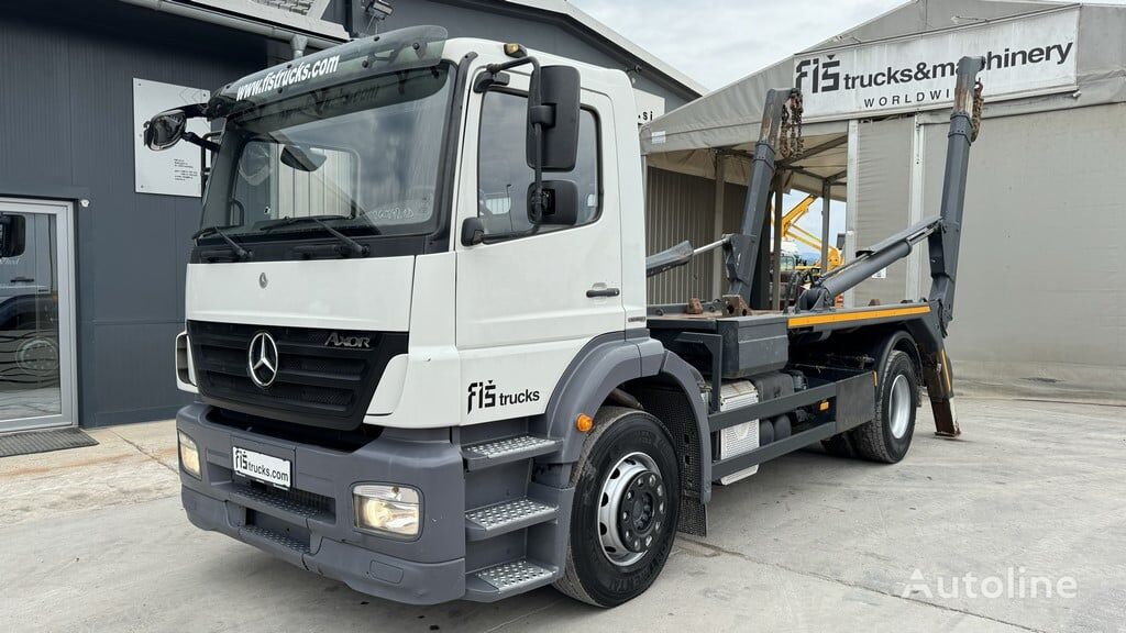 Mercedes-Benz AXOR 1833 kamion autopodizač kontejnera