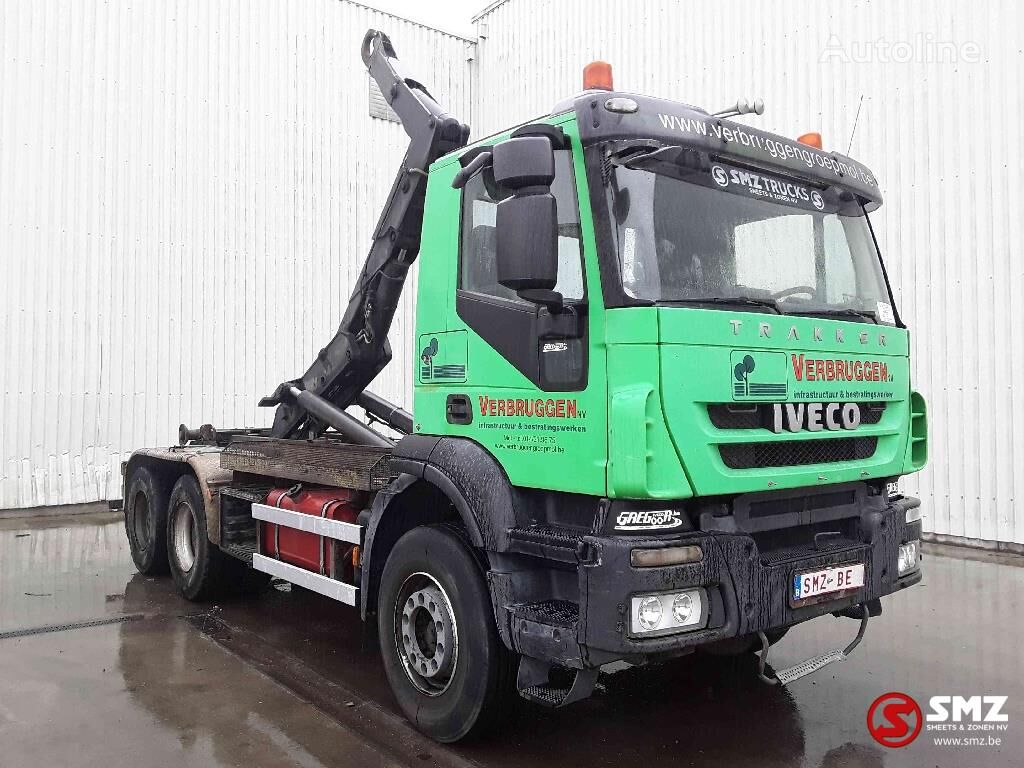 IVECO Trakker 410 1 hand main vozilo za prevoz kontejnera