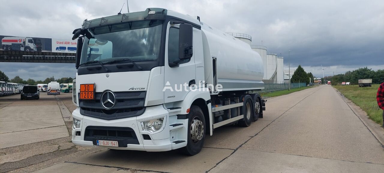 Mercedes-Benz ANTOS autocisterna za gorivo