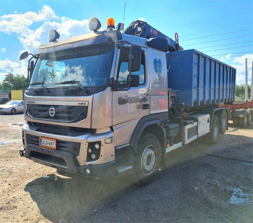 Volvo FMX 500 kamion sa kukom za podizanje tereta