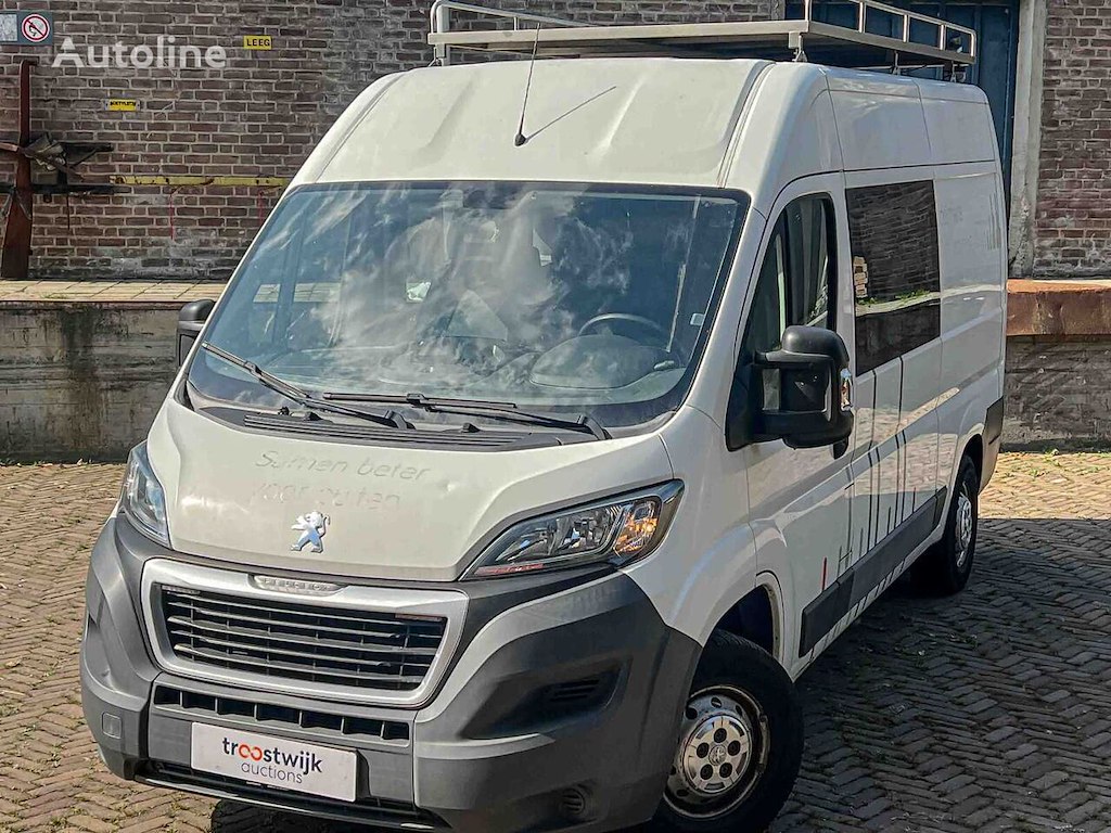 Prodaje se Peugeot Boxer minibus furgon na aukciji