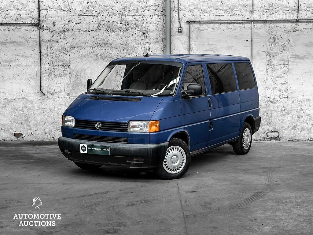 Prodaje se Volkswagen Transporter minibus furgon na aukciji