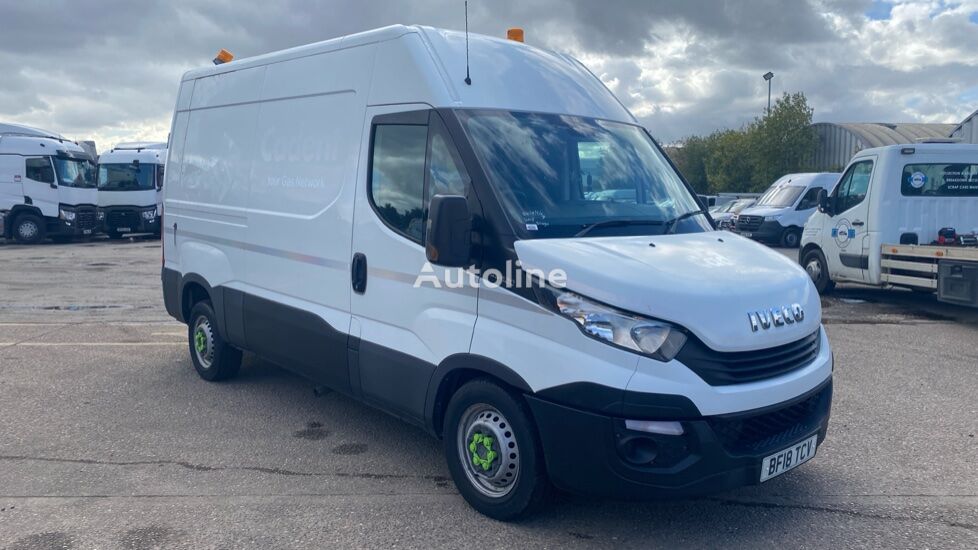 Prodaje se IVECO DAILY 35-120 minibus furgon na aukciji