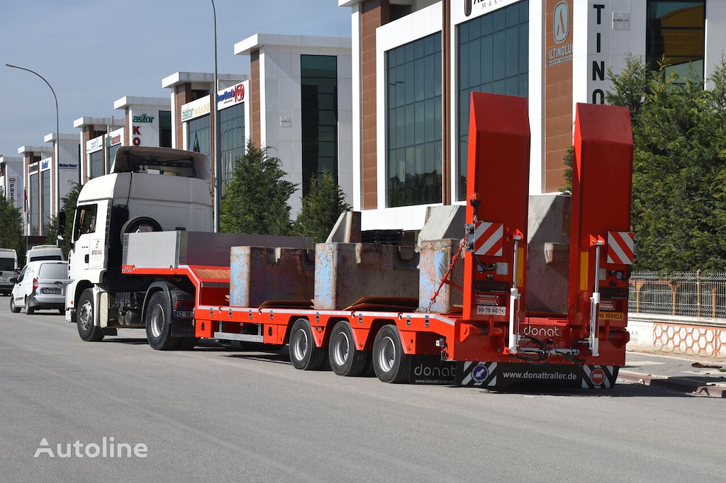 Nova Donat 3 axle heavy duty poluprikolica sa niskom platformom