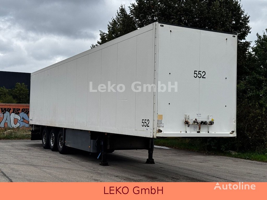 Schmitz Cargobull SKO 24 furgon poluprikolica