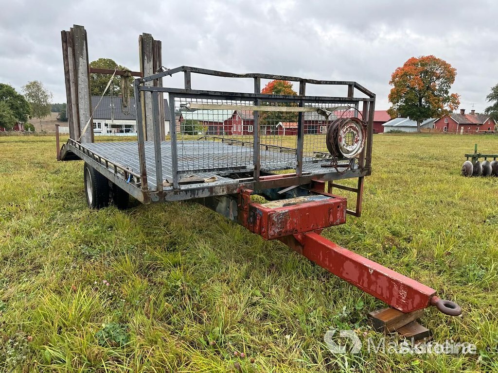 Prodaje se Maskintrailer prikolicu za građevinske strojeve na aukciji