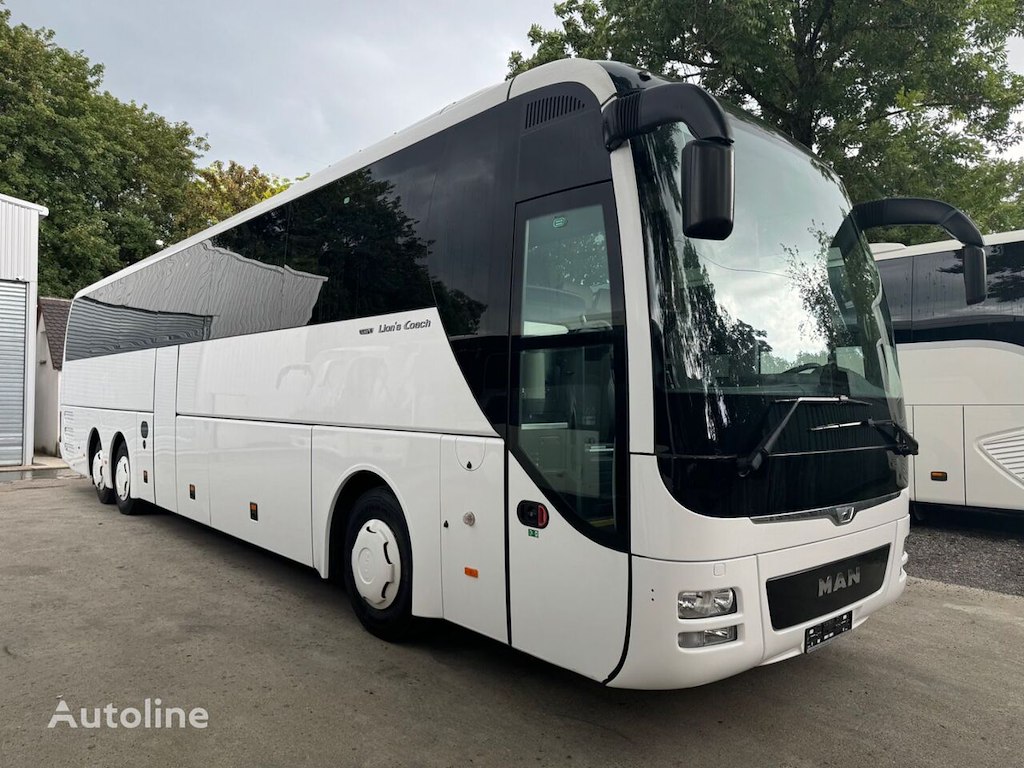 MAN R08 LION´S COACH - original 385.000 KM turistički autobus