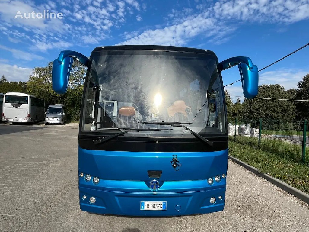 Prodaje se Temsa MD9 prigradski autobus na aukciji