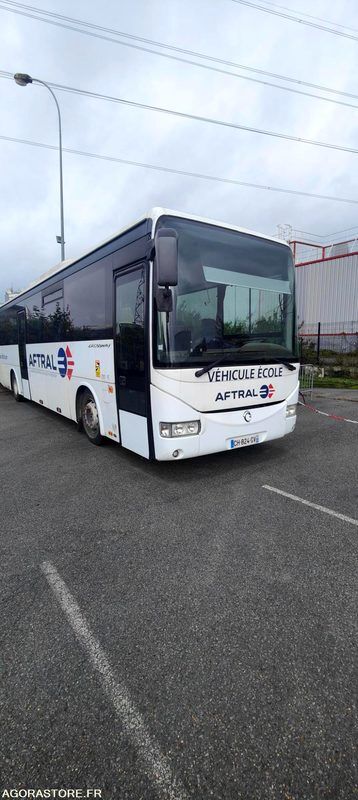 Prodaje se Irisbus CROSSWAY prigradski autobus na aukciji