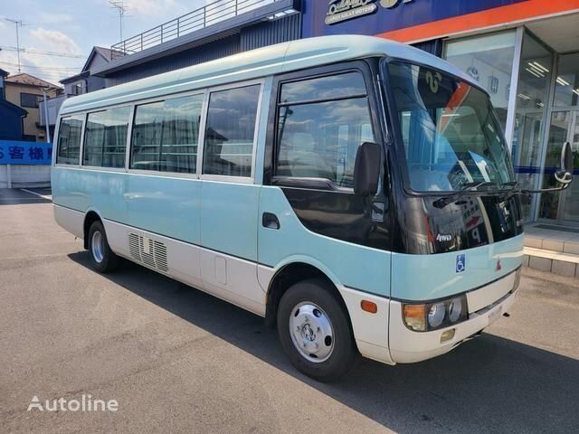 Mitsubishi ROSA prigradski autobus