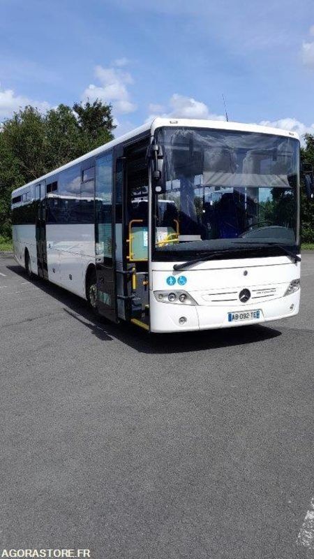 Prodaje se Mercedes-Benz INTOURO prigradski autobus na aukciji