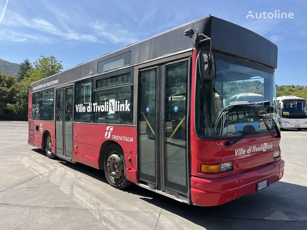 Prodaje se HeuliezBus gradski autobus na aukciji