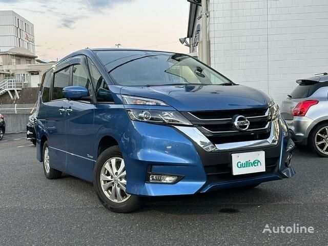 Nissan SERENA minivan