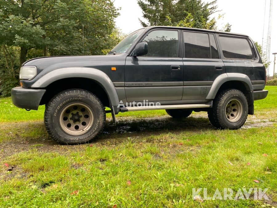 Prodaje se Toyota Landcruiser HDJ 80 terenac na aukciji