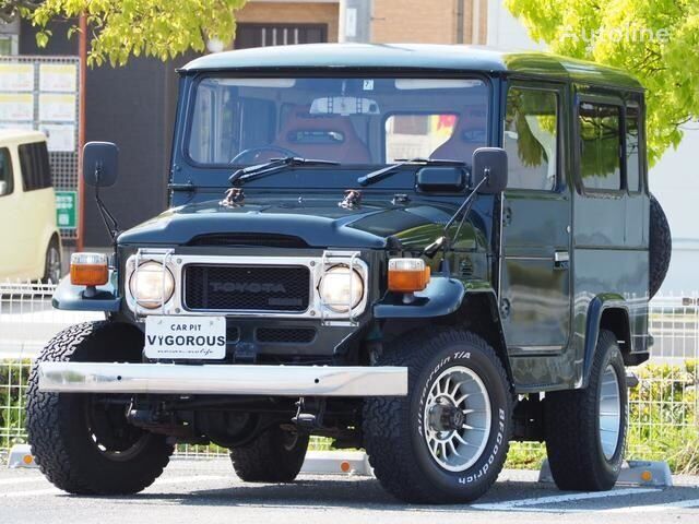 Toyota LAND CRUISER 40 terenac