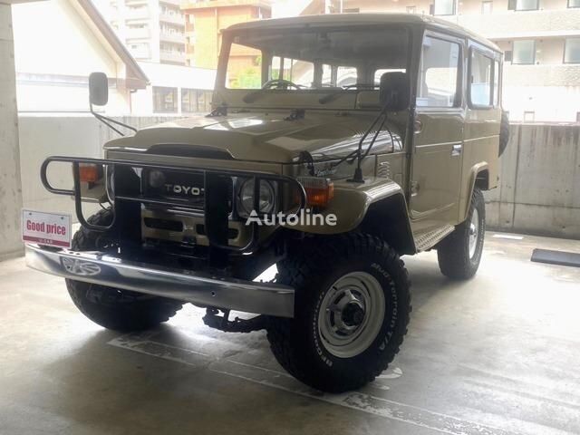 Toyota LAND CRUISER 40 terenac