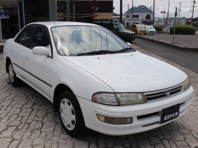 Toyota CARINA sedan