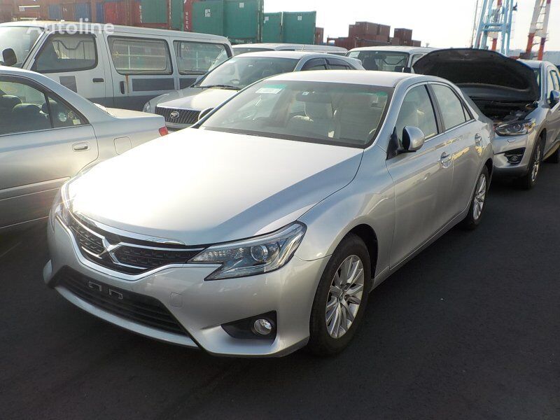 Toyota MARK X sedan