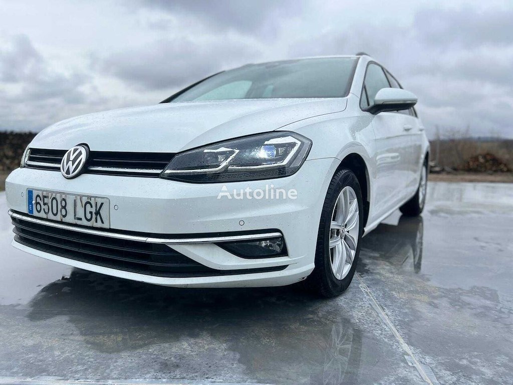 Prodaje se Volkswagen GOLF VII karavan na aukciji