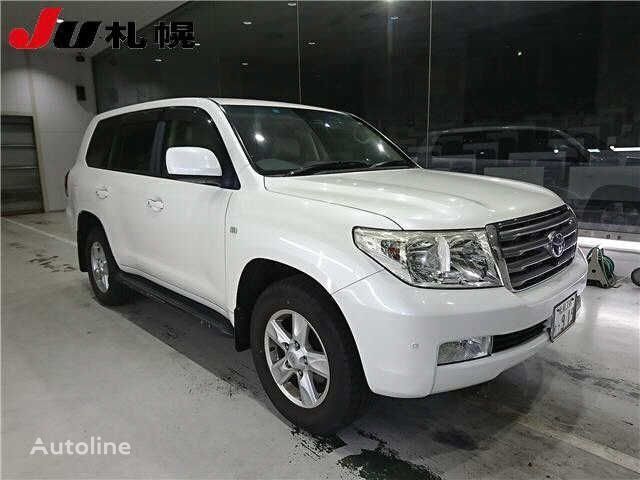 Toyota LAND CRUISER 200 terenac