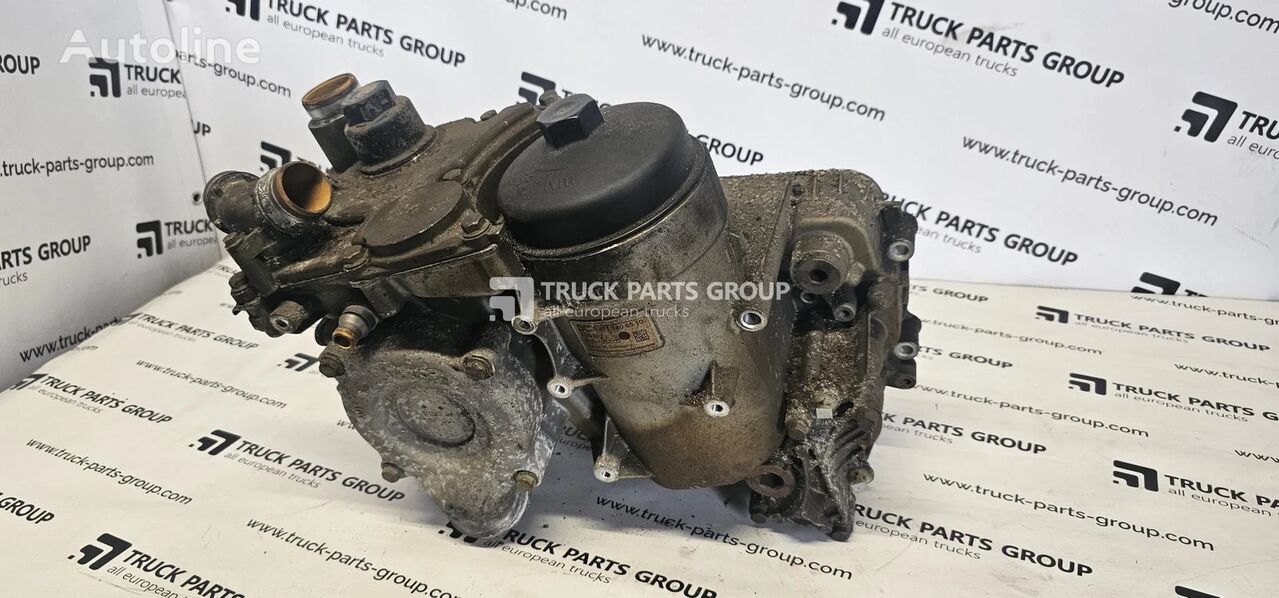 Mercedes-Benz Actros MP4 EURO6, EURO 6 emission oil filter housing, oil cooler Mercedes upravljačka jedinica za Mercedes-Benz Mercedes Benz Actros MP4 EURO6, EURO 6 emission oil filter housing, oi...