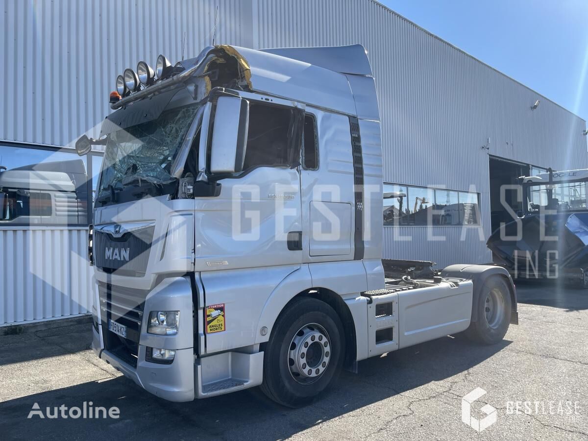 MAN TGX 18.500 tegljač nakon udesa