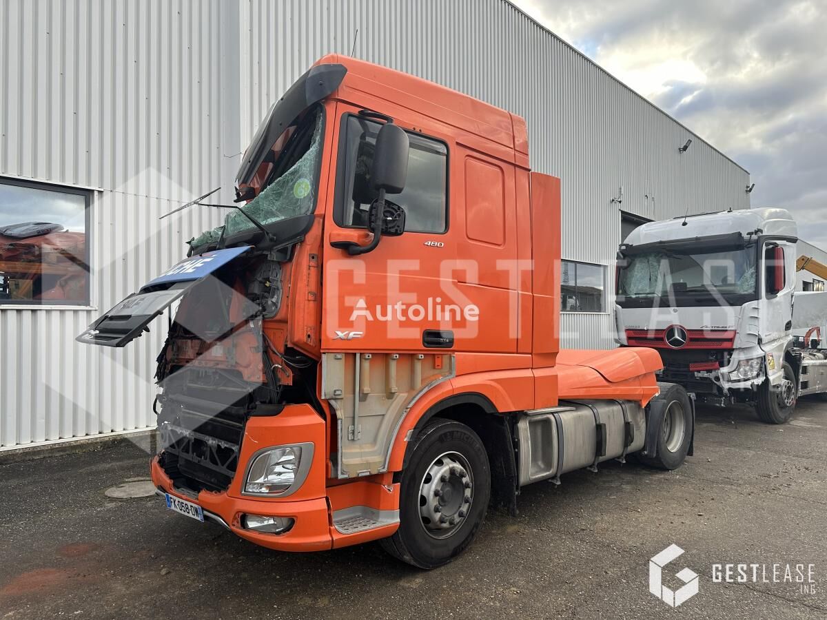 DAF XF480 tegljač nakon udesa