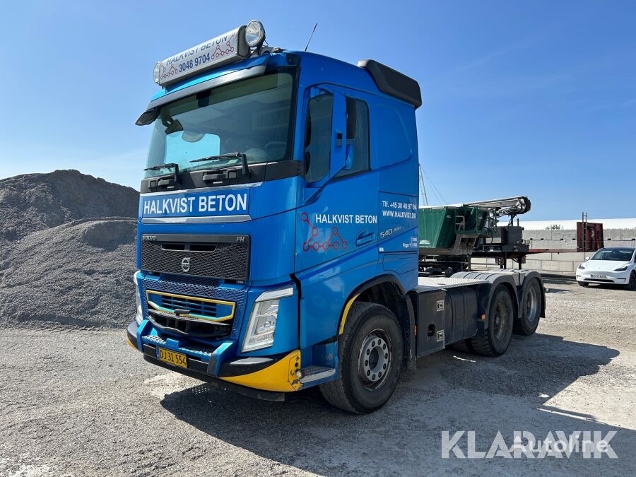 Prodaje se Volvo FH540 tegljač na aukciji