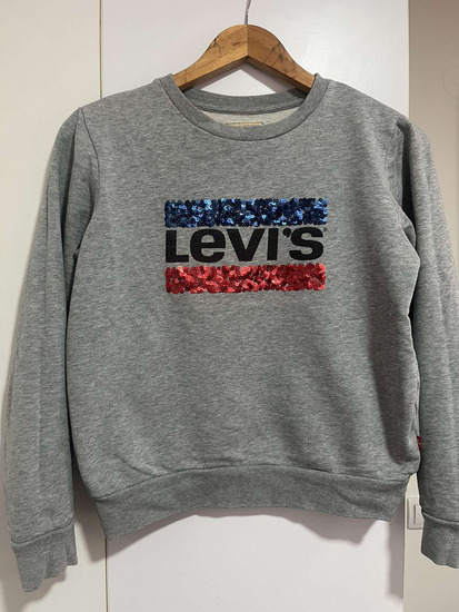 Levi's duks