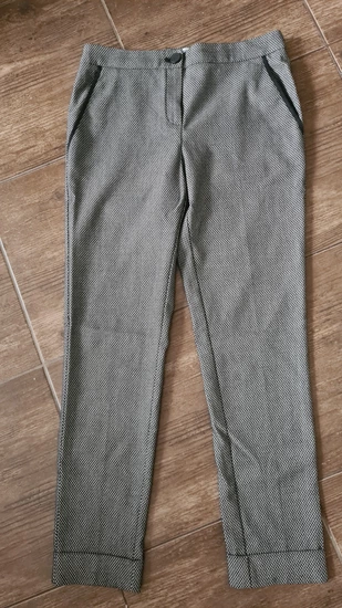 MANGO poslovne pantalone